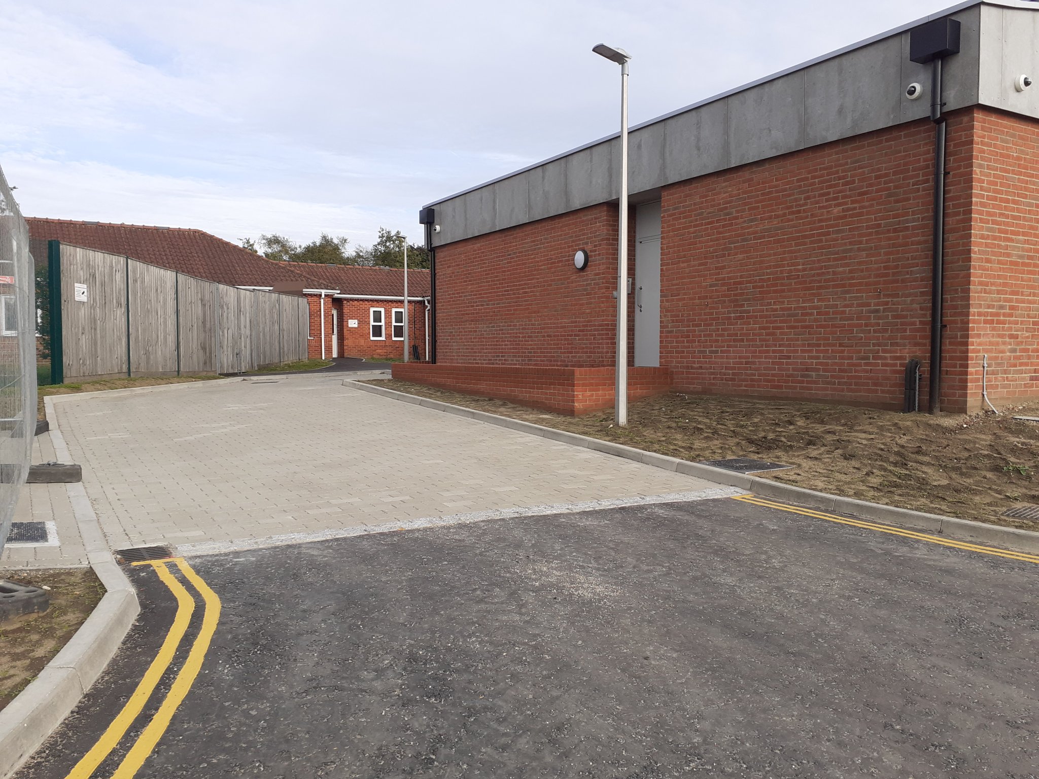 New pharmacy built in permanent site at NSFT Hellesdon Hospital